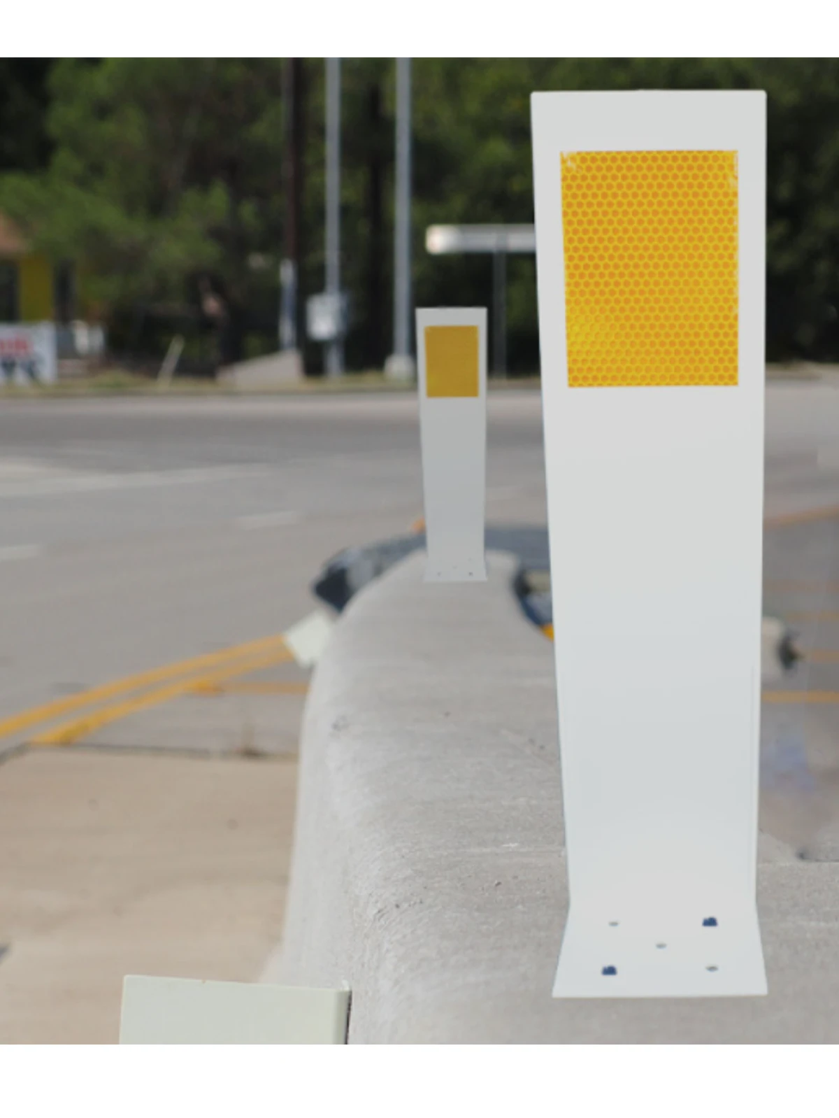 Box of 50 - 16" Low Profile White Barrier Wall Reflectors White ...