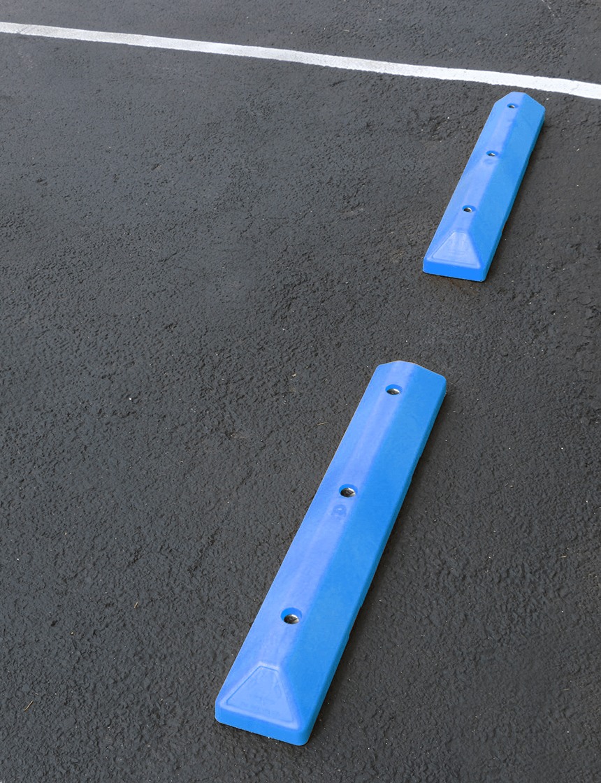 3' blue commercial parking block with 8 inch lags anchors | PBC3BL ...