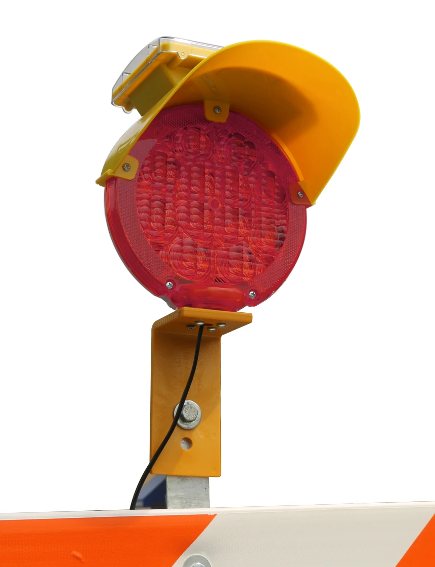 RED Solar Flasher w/ Bracket, Battery Case, D-Cell Batteries | SOLAR ...