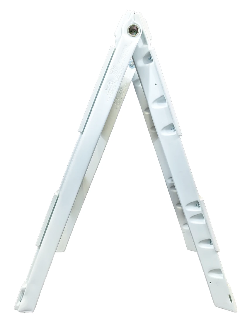 Modular plastic barricade engineer grade EG Type 2 with one 12 inch ...