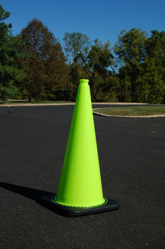 28 inch Traffic Cones | CRL28 | Construction Safety Store